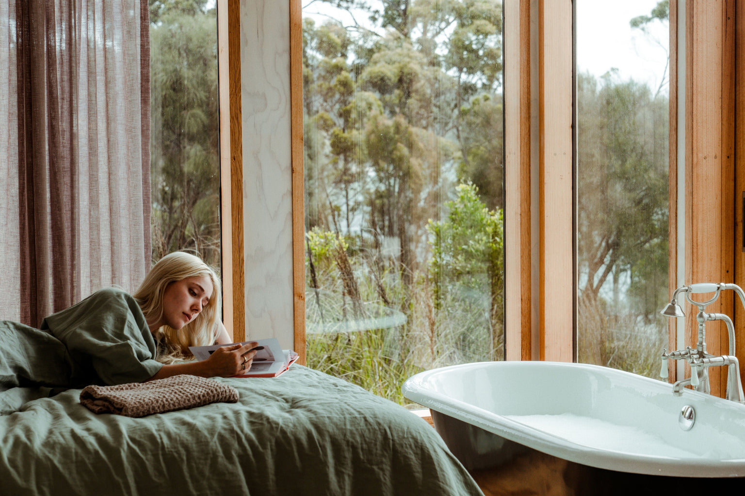 A perfect Tasmanian Escape at The Hide on Bruny Island – I Love Linen