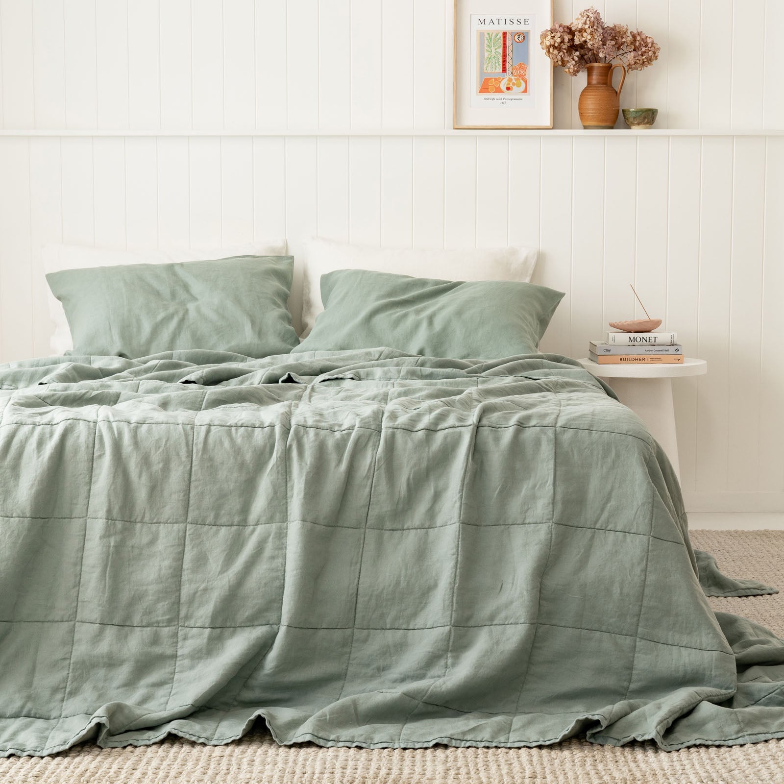 French Flax Linen Queen/King Quilted Coverlet in Sage – I Love Linen