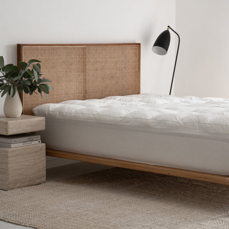 Hotel Cloud Collection™ Luxury 5 Star Hotel Mattress Topper – I Love Linen