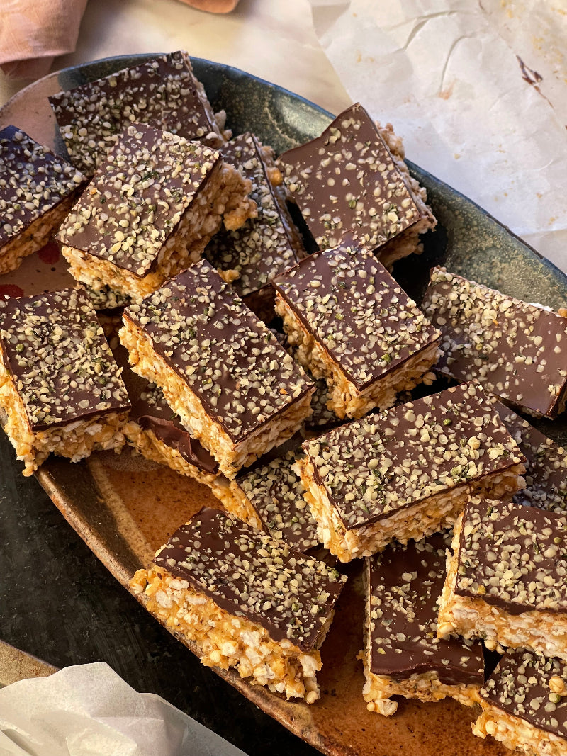 Chocolate Peanut Butter Slice by Jessica Prescott – I Love Linen