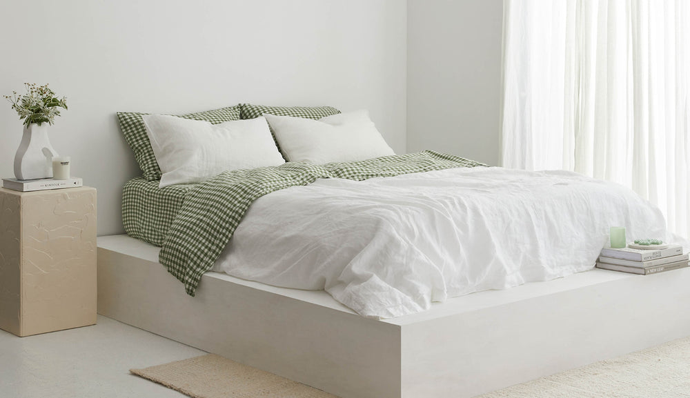 Welcome, Ivy Gingham – I Love Linen