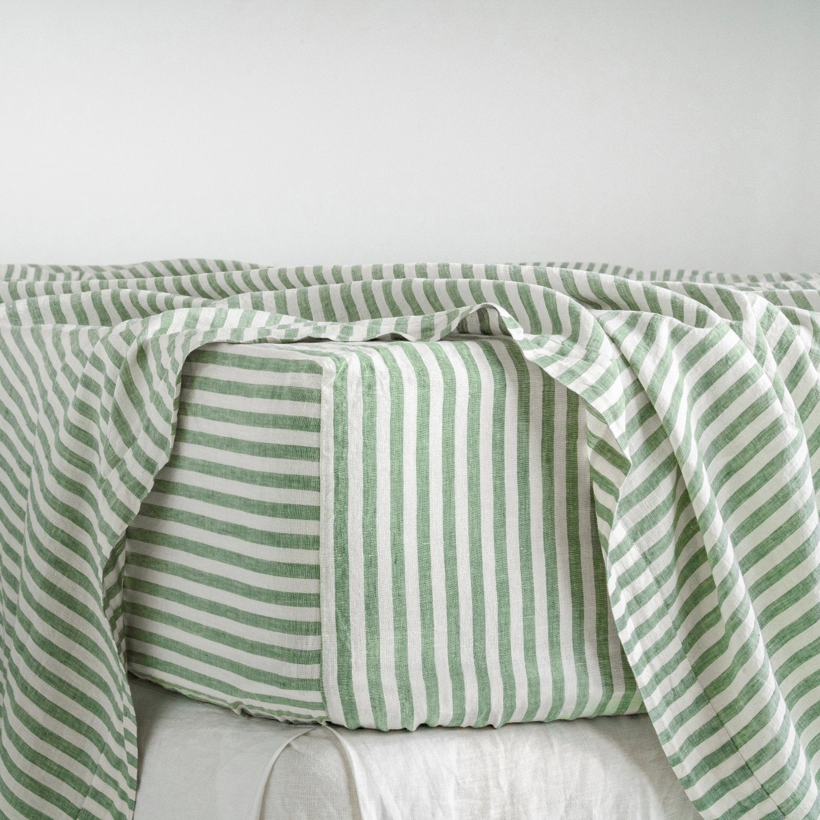 French Flax Linen Fitted Sheet in Ivy Stripe – I Love Linen