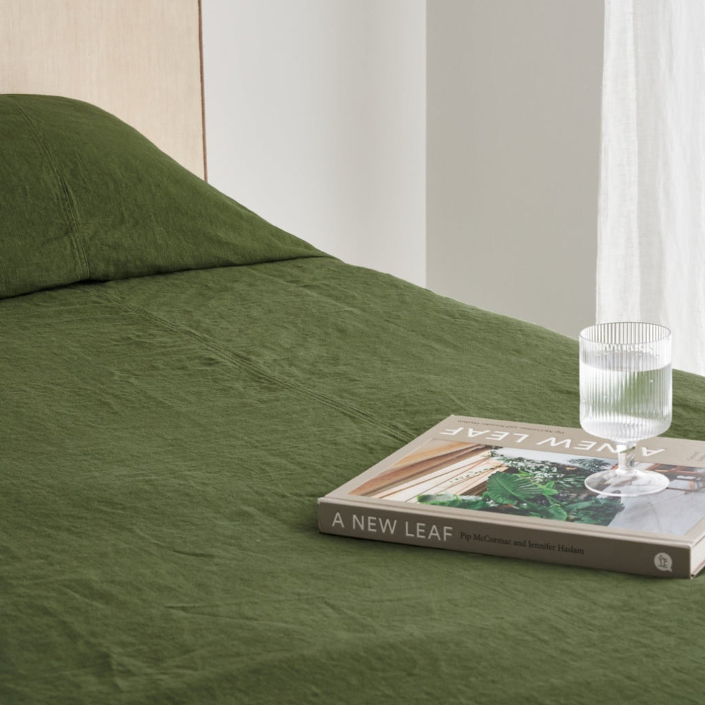French Flax Linen Heavy Bed Cover in Forest – I Love Linen