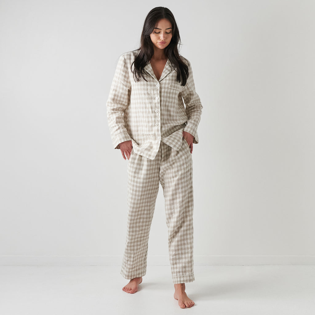 French Flax Linen Pyjama Set in Beige Gingham – I Love Linen